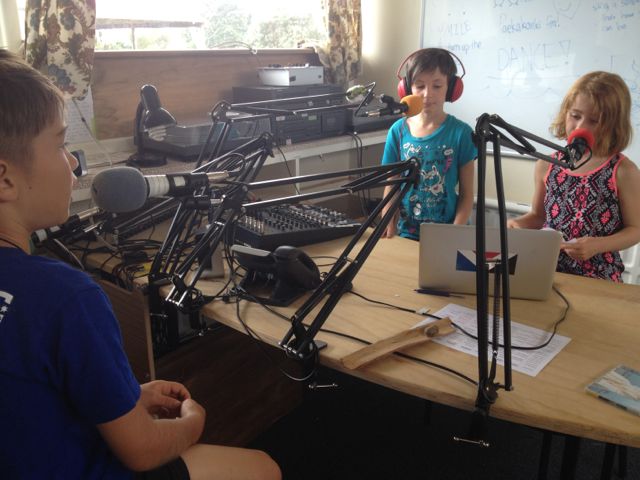 School Radio Club Launches – Paekākāriki 88.2FM